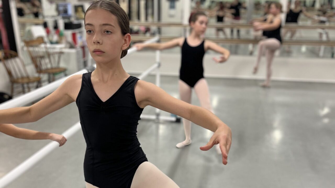 Ballet Training - balletschool